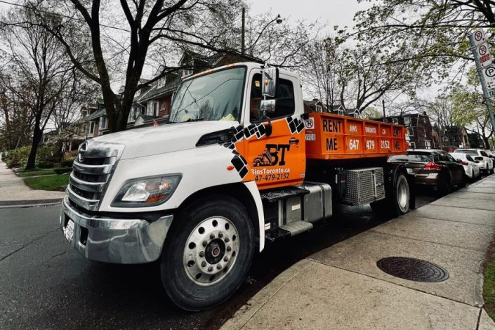 Dumpster Safety Tips for Preventing Accidents and Injuries | Bin Rental